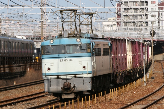 EF65－114(岡) - 特集：21世紀になっても活躍する標準直流電気機関車「EF65形」